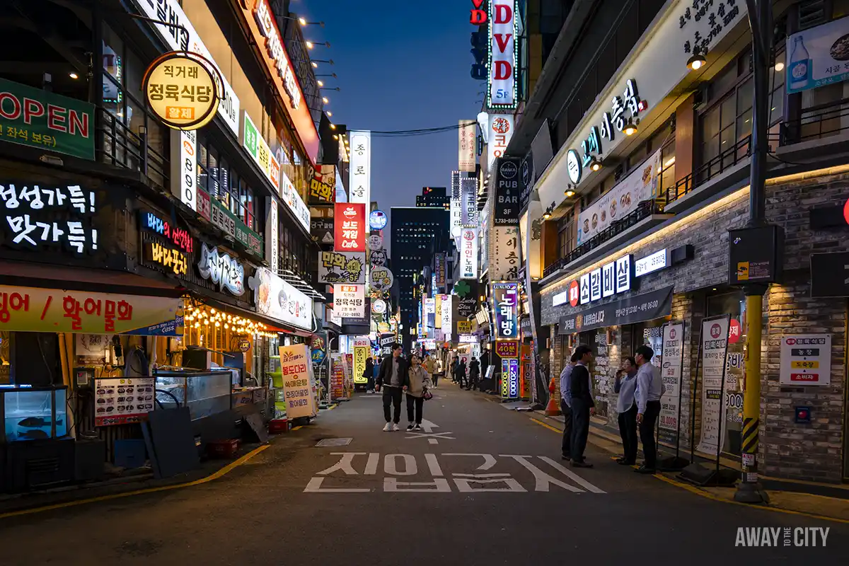 Where to Stay in Seoul: 5 Best Areas & Hotel Picks (2026)