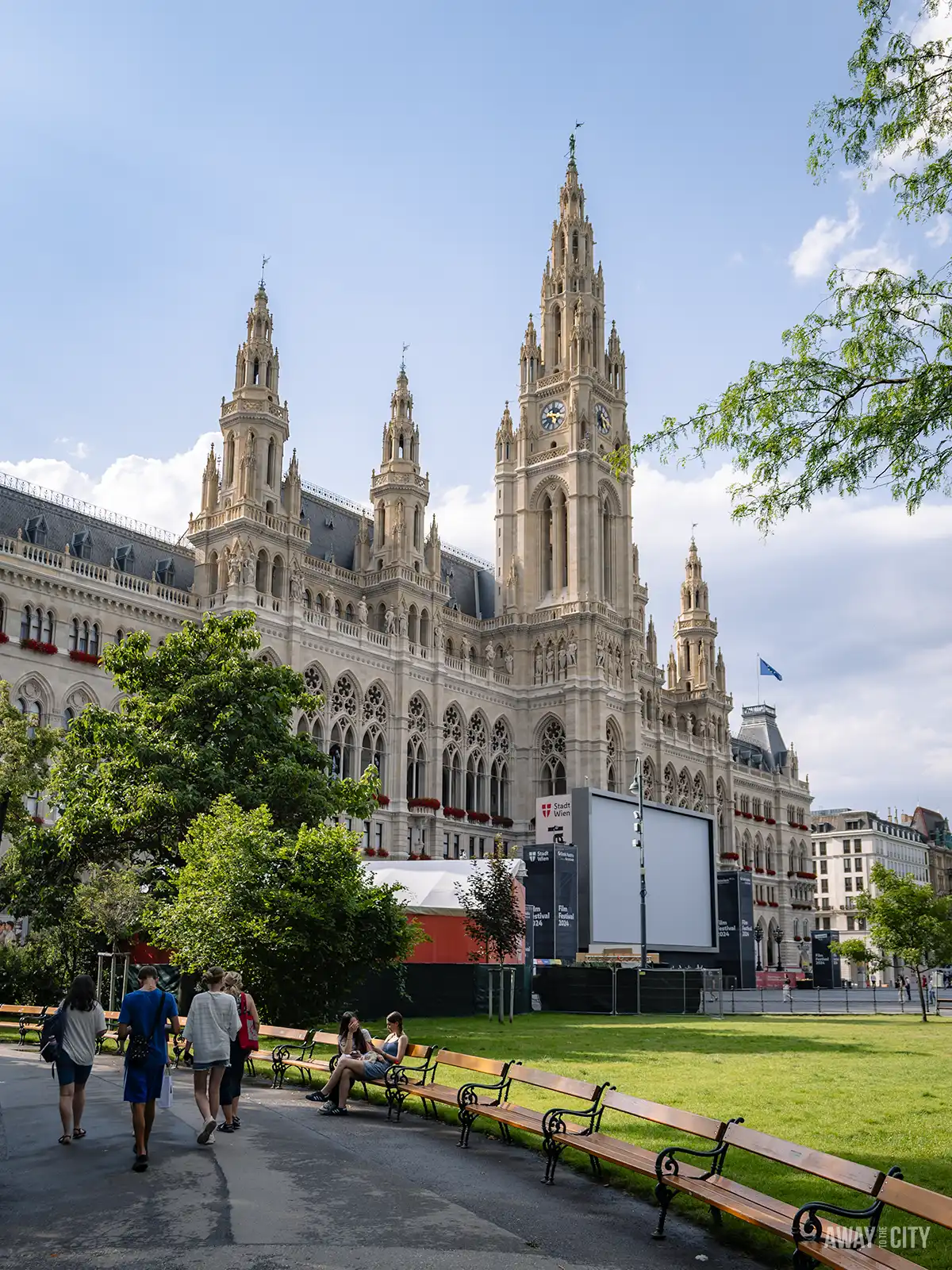 18 Most Iconic & Famous Buildings in Vienna, Austria (2025)
